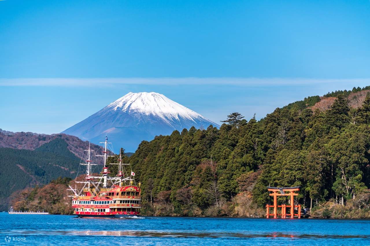 [Mount Fuji, Hakone, Kamakura, and Enoshima Day Trip] Pirate Ship ...